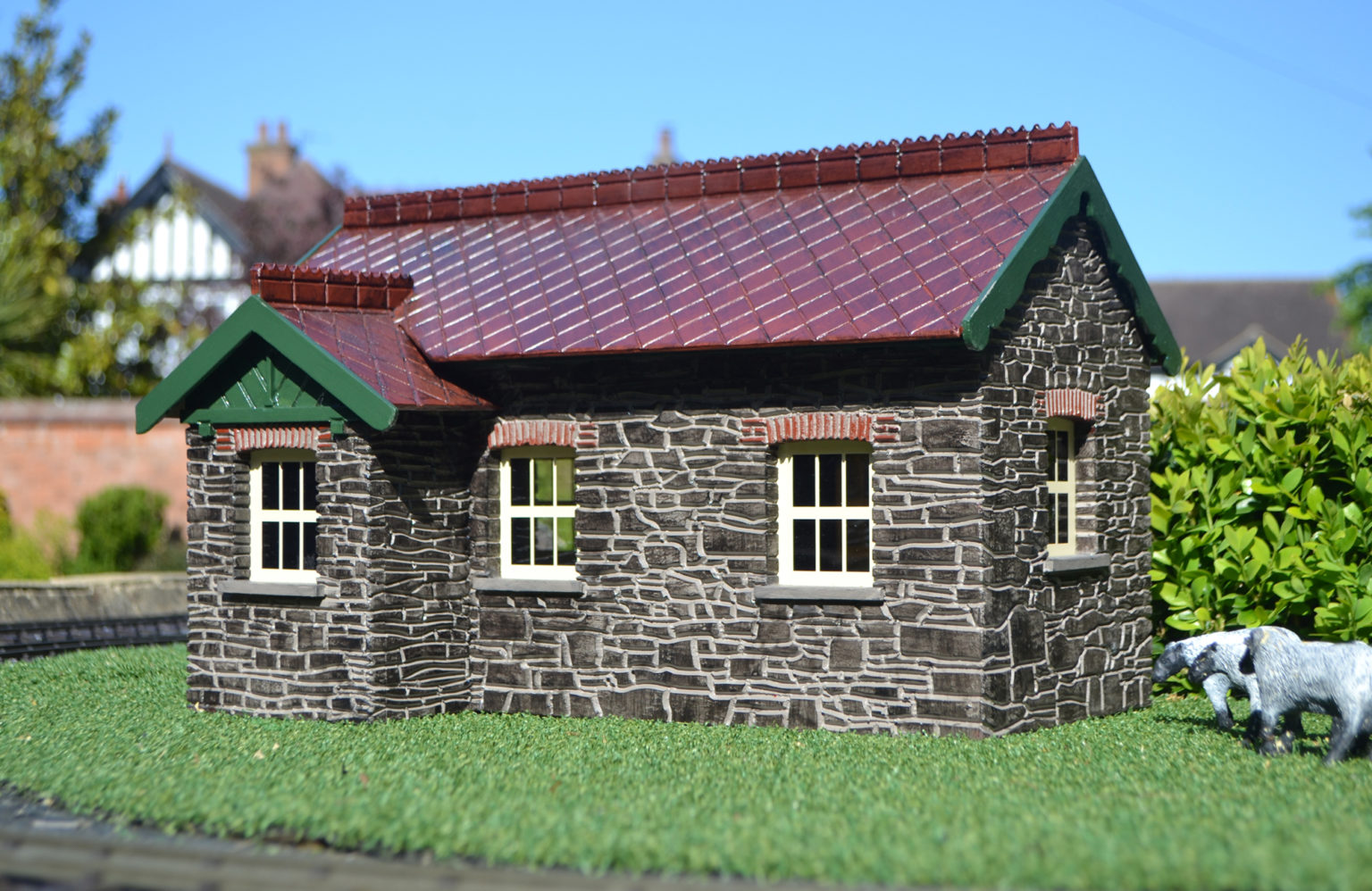 16MM Chelfham Station Building with Porch – Brunel Models