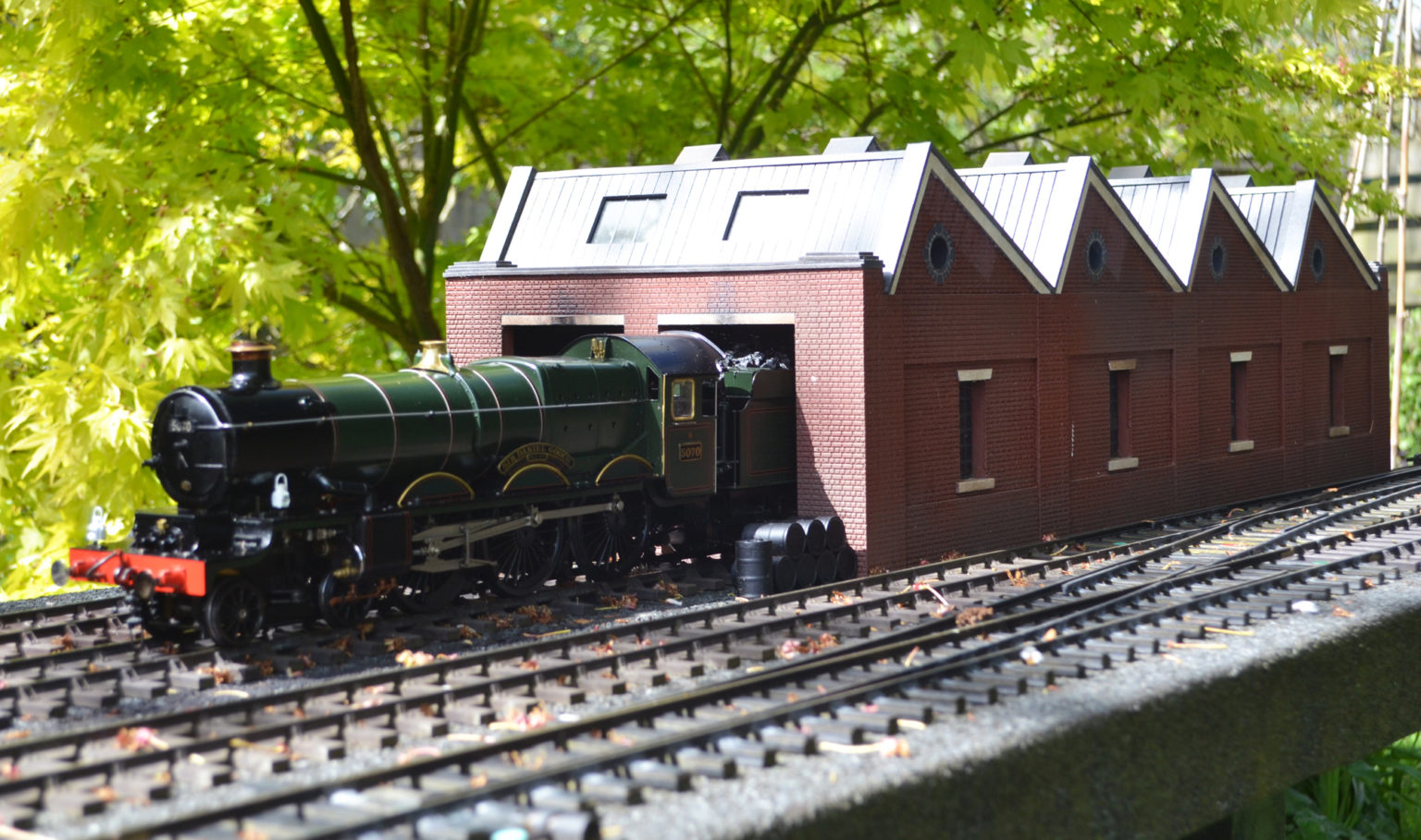 GAUGE 1 Two Road North Light Engine Shed – Brunel Models
