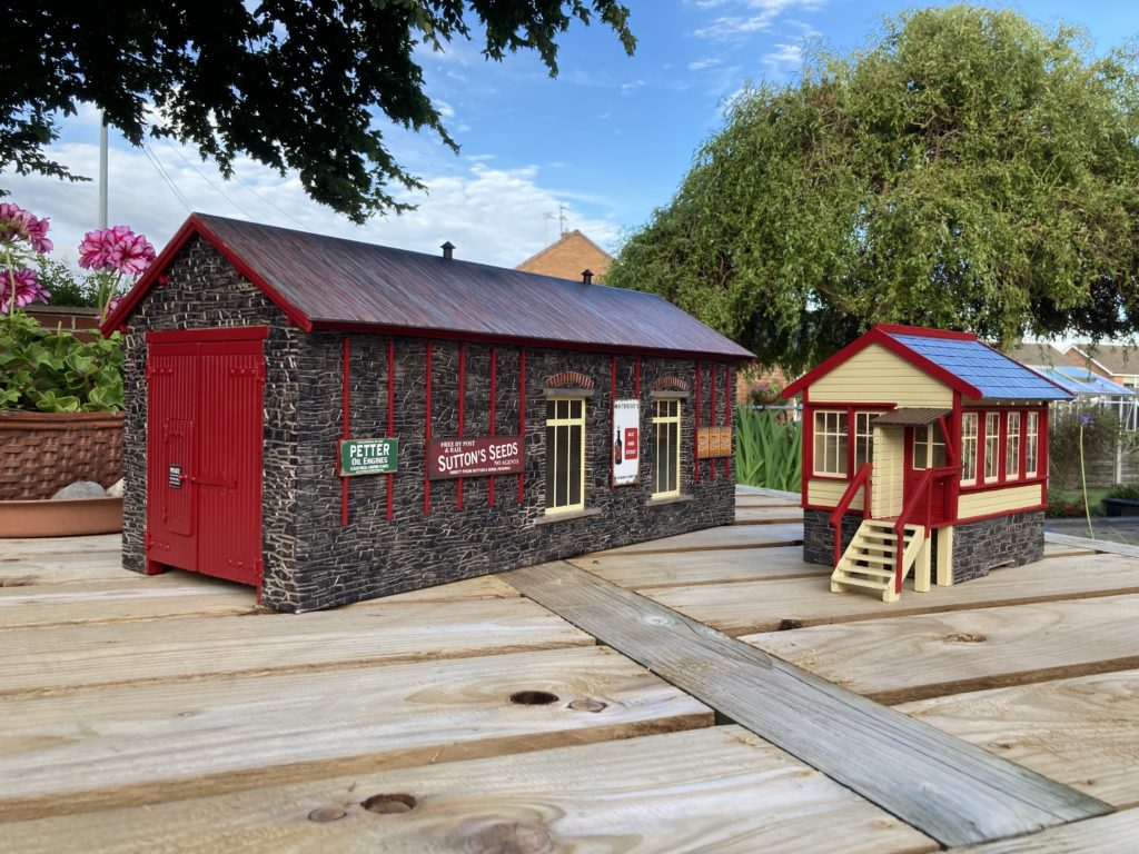 Gauge 3 Loco Shed & Signal Box – Brunel Models
