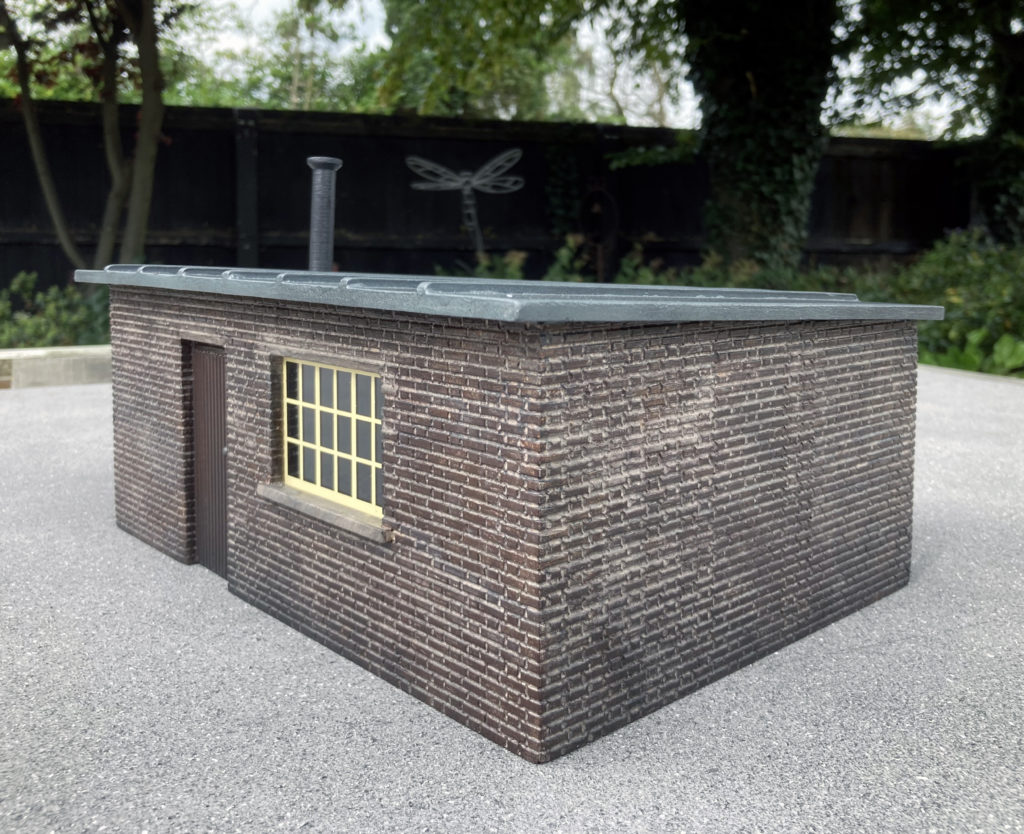GAUGE 3 Brick Lineside Building (Flat Roof) – Brunel Models